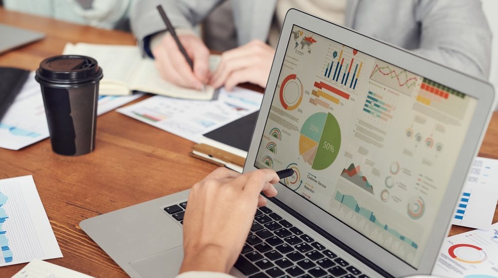 12 Tips to Communicate Better and Improve Business Results